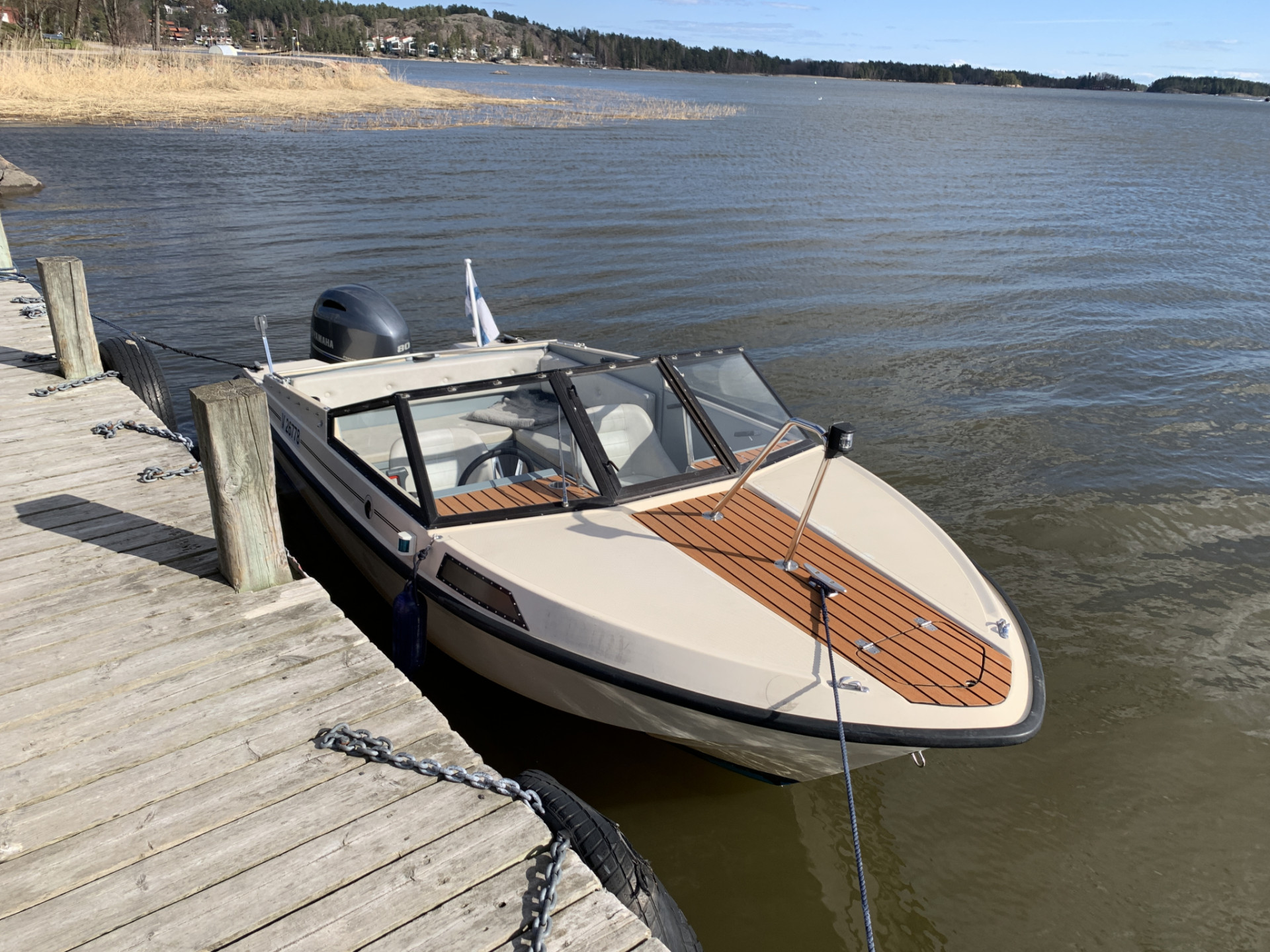 Uttern 5200 DC | Skipperi