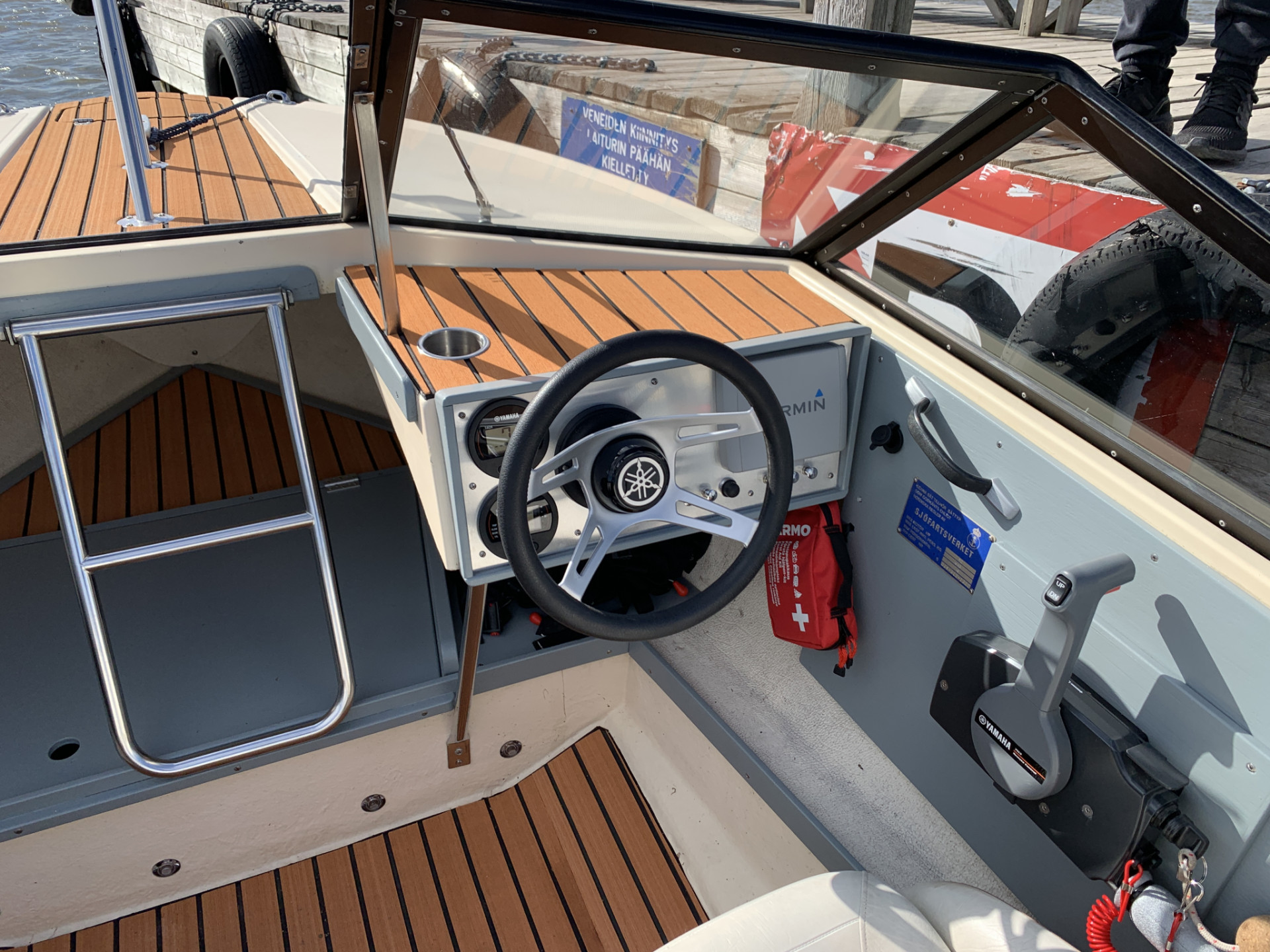 Uttern 5200 DC | Skipperi