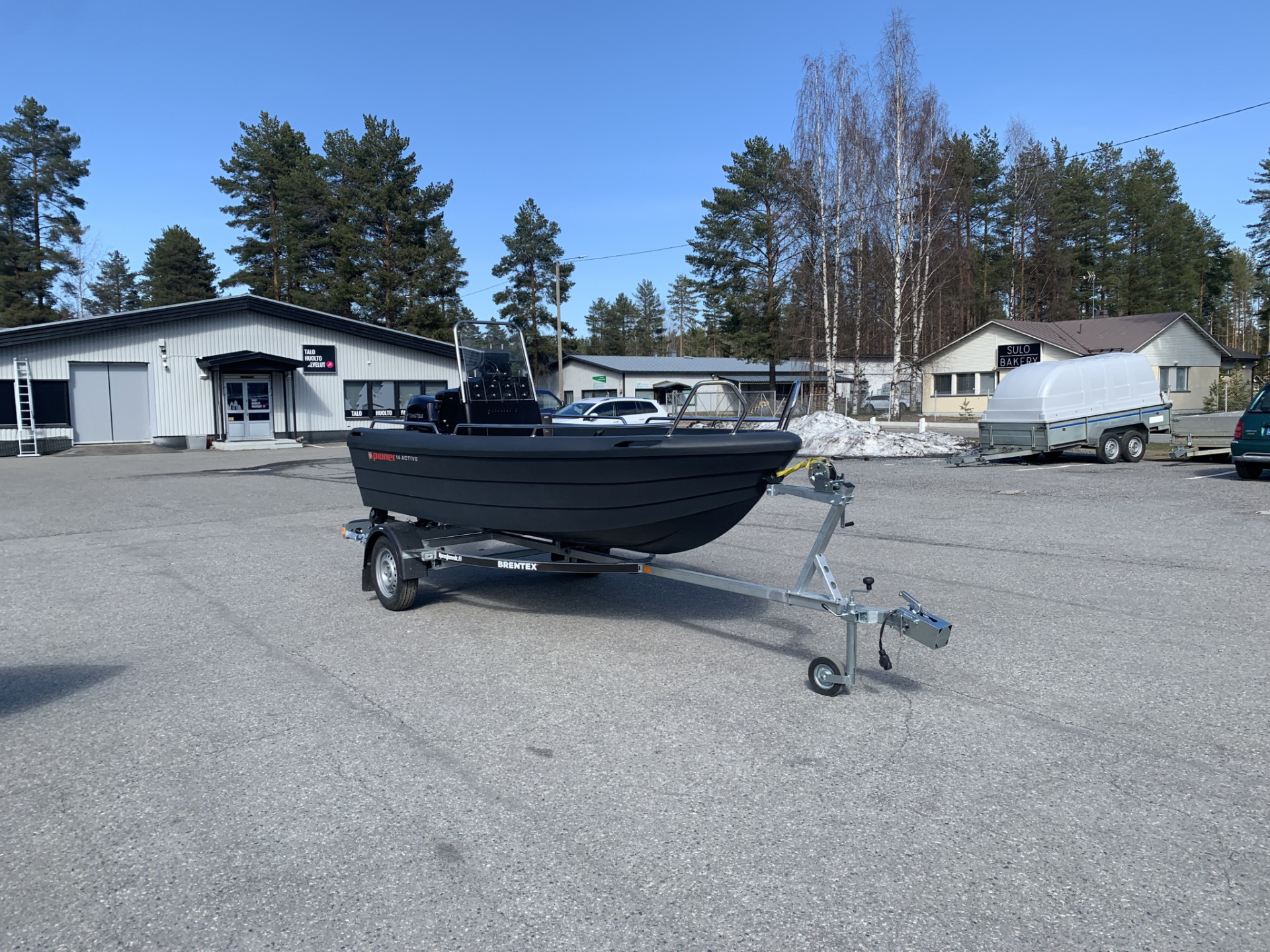 Pioner 14 Active | Skipperi