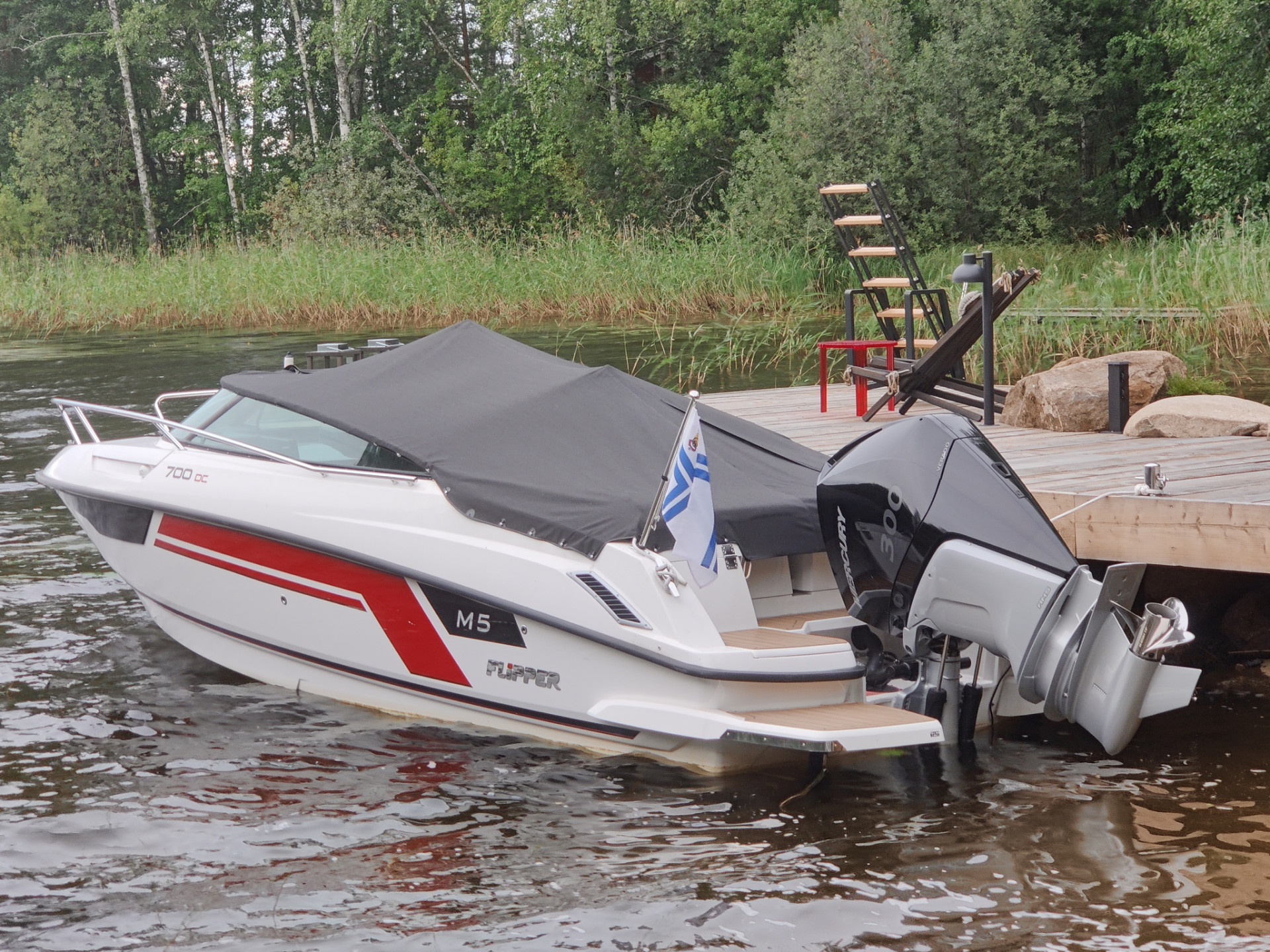 Flipper 700 DC | Skipperi