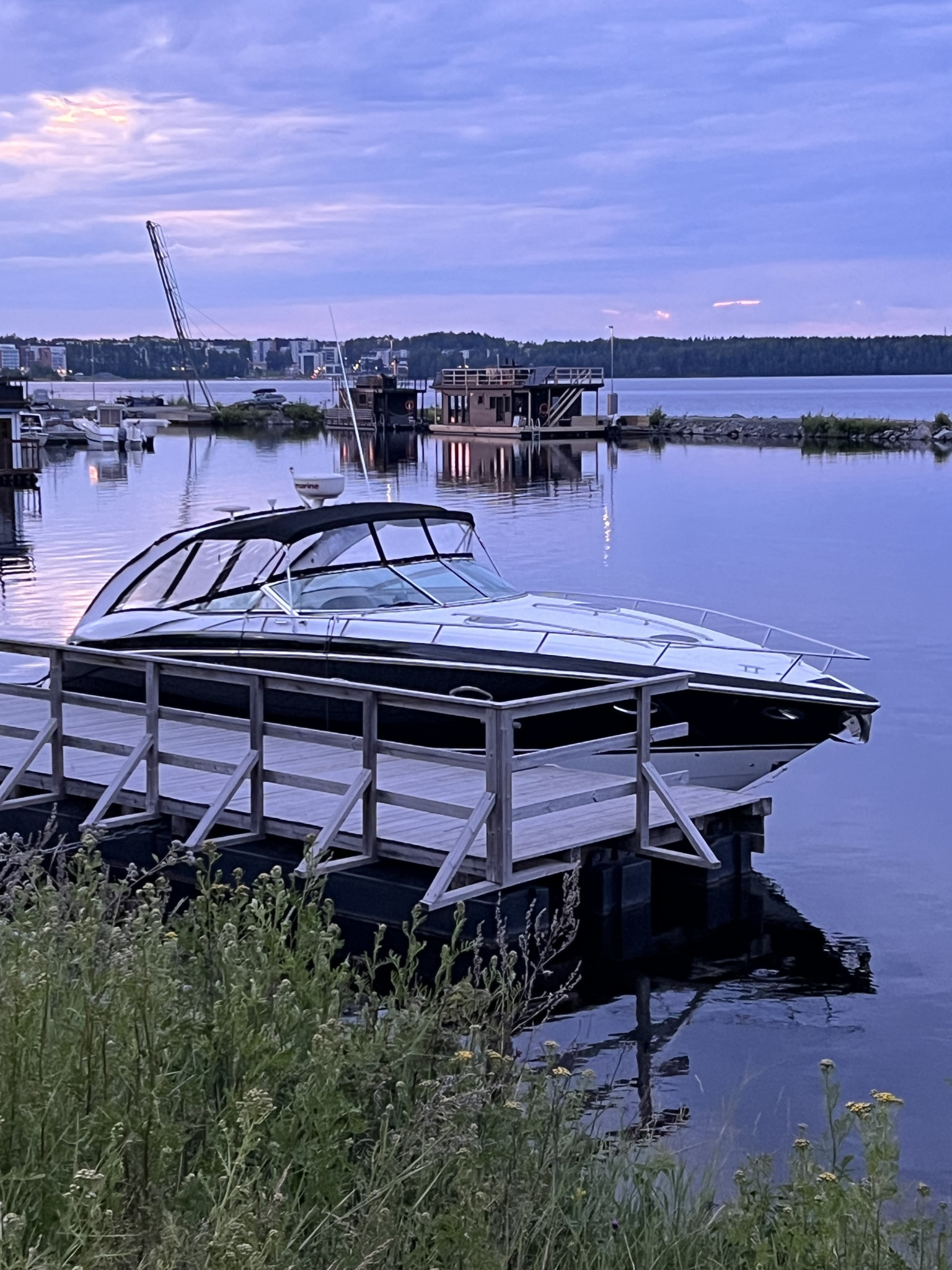 Cobalt 360 Performance cruiser | Skipperi