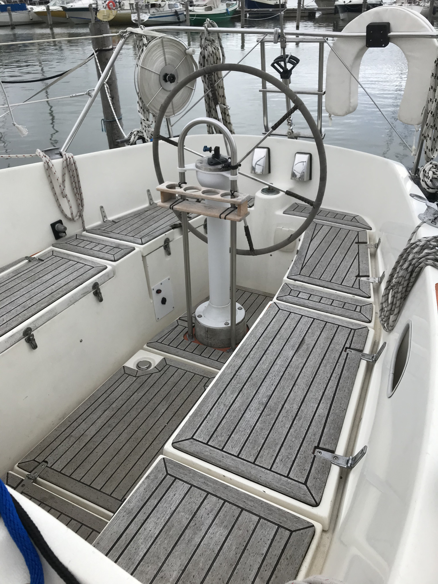 Kings Cruiser 33 | Skipperi